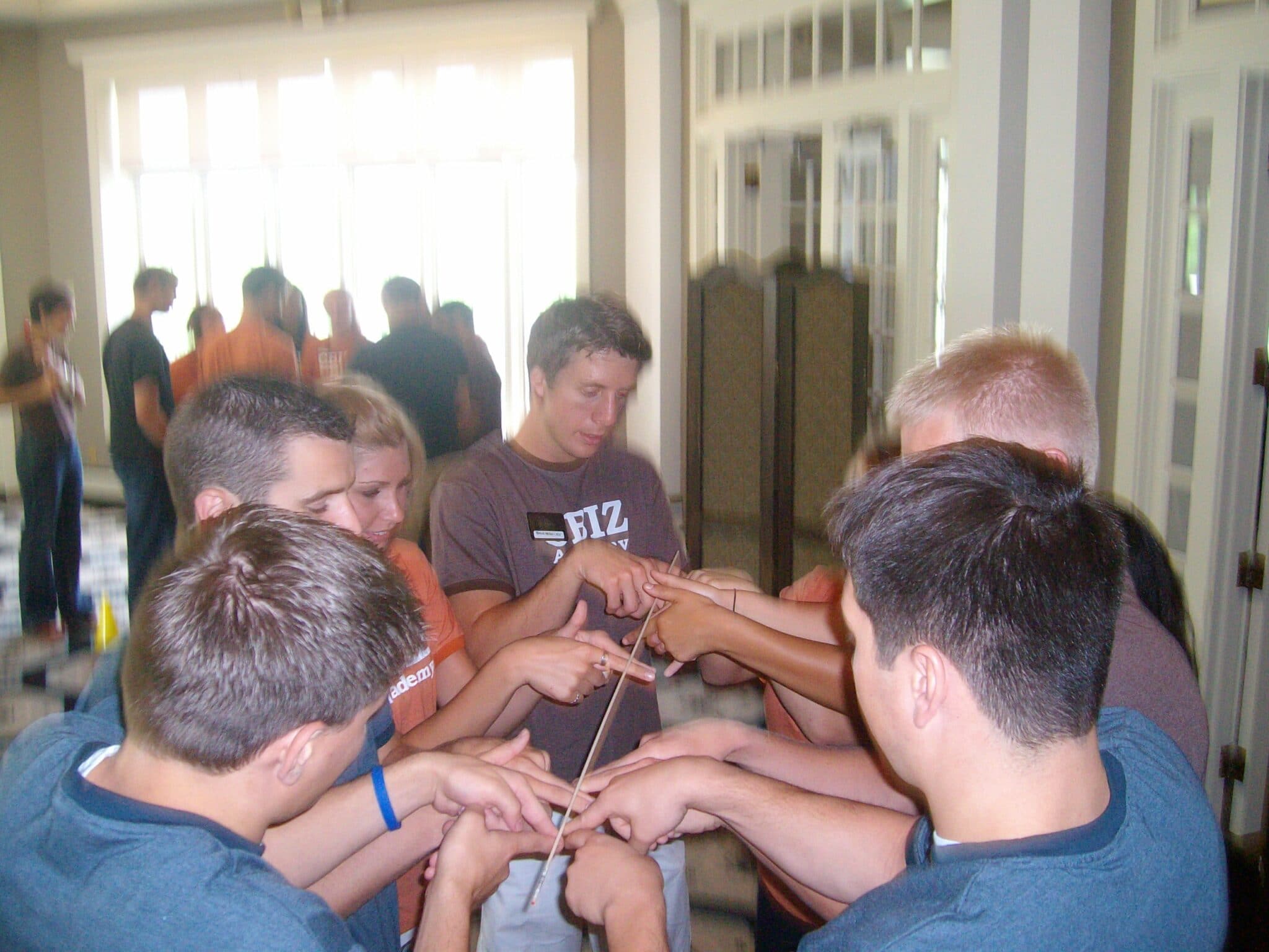 Why Team Building is an Important Incentive to Retain Top Talent