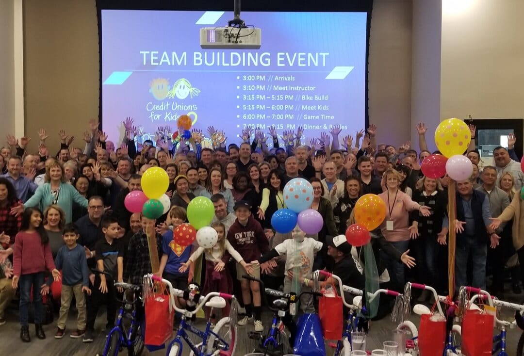 Christmas Team Building Activities to Build Morale and Fun at Work